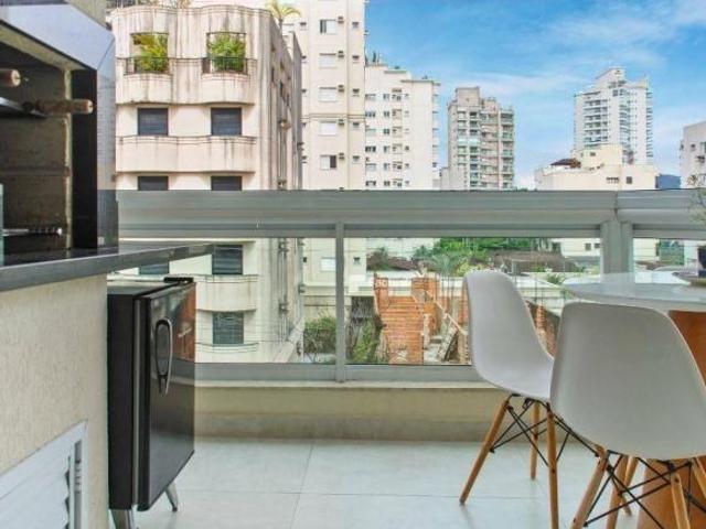 Apartamento com 3 dormitórios à venda, 118 m² por R$ 750.000,00 Enseada Guarujá/SP