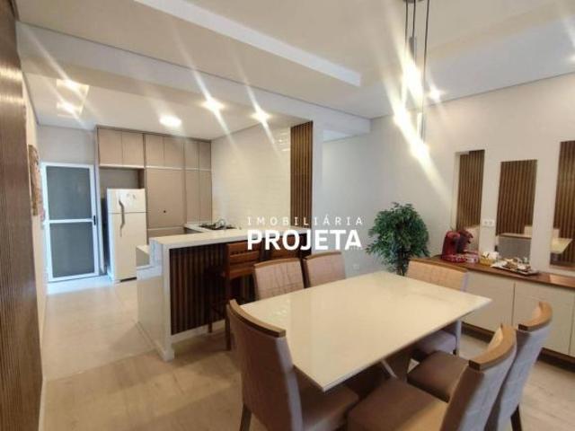 Apartamento com 3 dormitórios à venda, 118 m² por R$ 720.000,00 Vila Liberdade Presidente Pruden