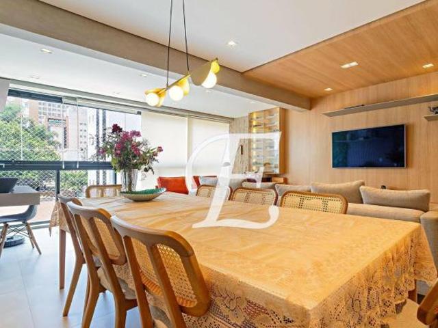 Apartamento com 3 dormitórios à venda, 123 m² por R$ 2.740.000,00 Vila Mariana São Paulo/SP