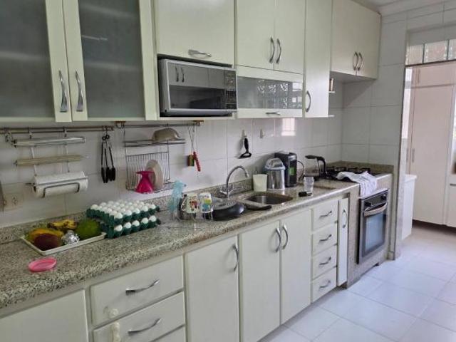 Apartamento com 3 dormitórios à venda, 123 m² por R$ 670.000,00 Vila Monumento São Paulo/SP