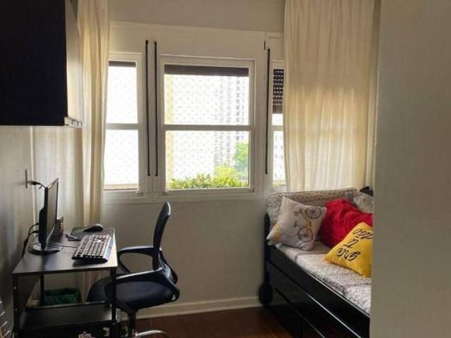 Apartamento com 3 dormitórios à venda, 120 m² por R$ 1.980.000,00 Moema São Paulo/SP
