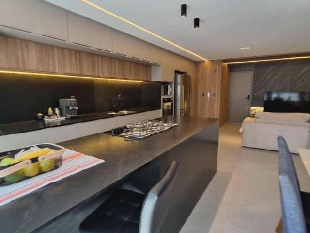 Apartamento com 3 dormitórios à venda, 120 m² por R$ 2.350.000,00 Royal Park São José dos Campos