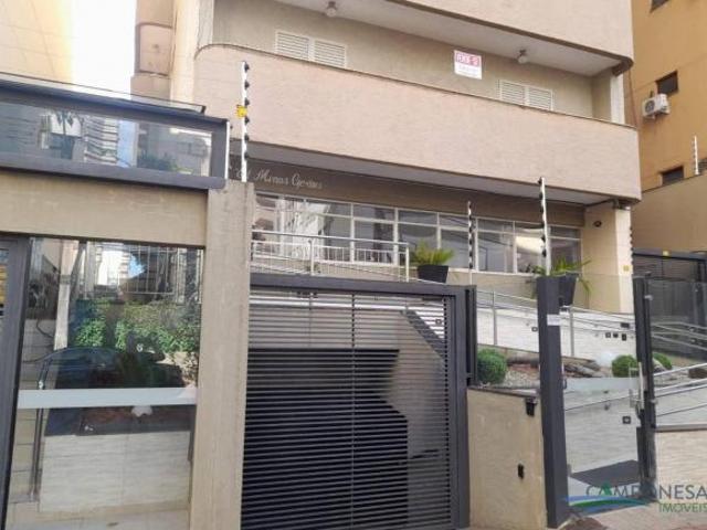 Apartamento com 3 dormitórios à venda, 120 m² por R$ 440.000,00 Centro Londrina/PR
