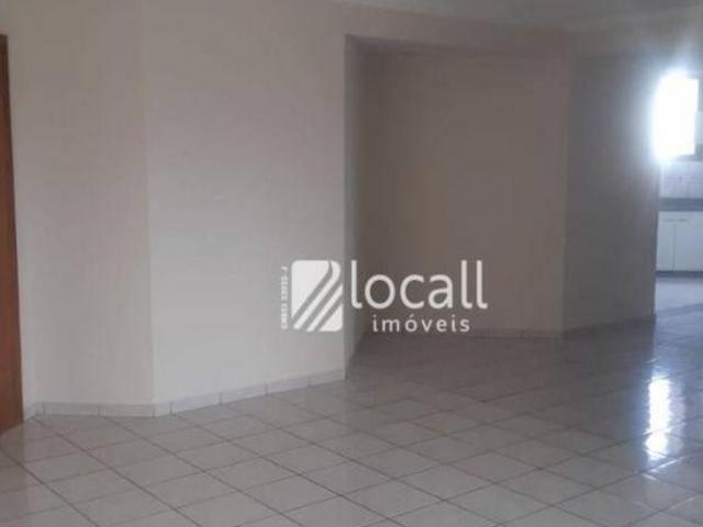 Apartamento com 3 dormitórios à venda, 120 m² por R$ 450.000,00 Vila Imperial São José do Rio Pr