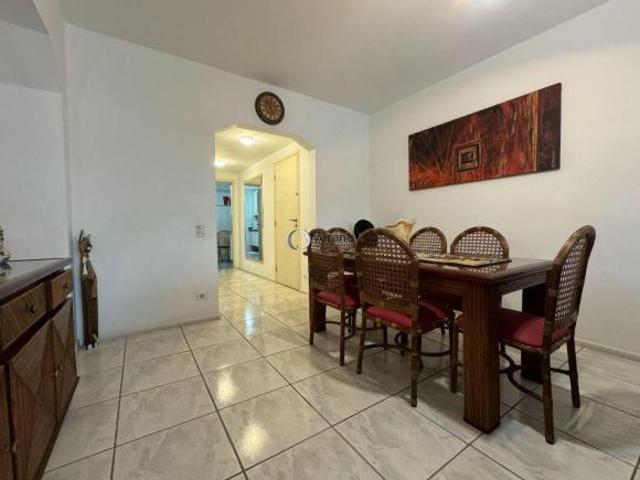 Apartamento com 3 dormitórios à venda, 120 m² por R$ 640.000,00 E