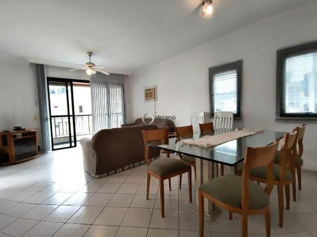 Apartamento com 3 dormitórios à venda, 121 m² por R$ 450.000,00 E