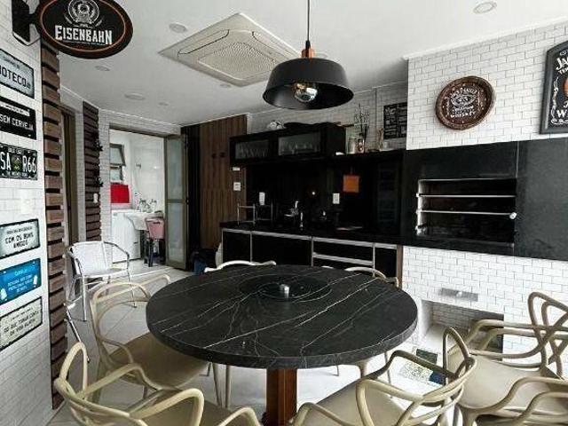 Apartamento com 3 dormitórios à venda, 122 m² por R$ 1.300.000,00 Canto do Forte Praia Grande/SP