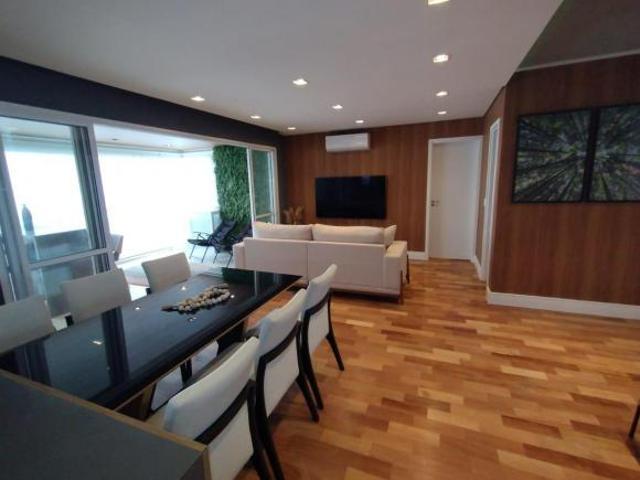Apartamento com 3 dormitórios à venda, 122 m² por R$ 1.550.000,00 Jardim Flor da Montanha Guarul