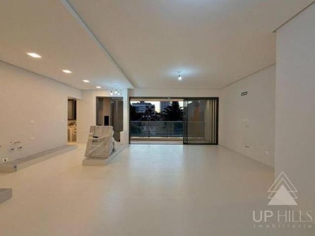 Apartamento com 3 dormitórios à venda, 122 m² por R$ 2.299.000,00 Alto da Glória Curitiba/PR