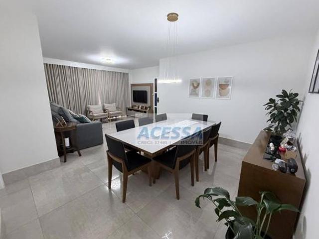 Apartamento com 3 dormitórios à venda, 127 m² por R$ 790.000,00 Centro Botucatu/SP