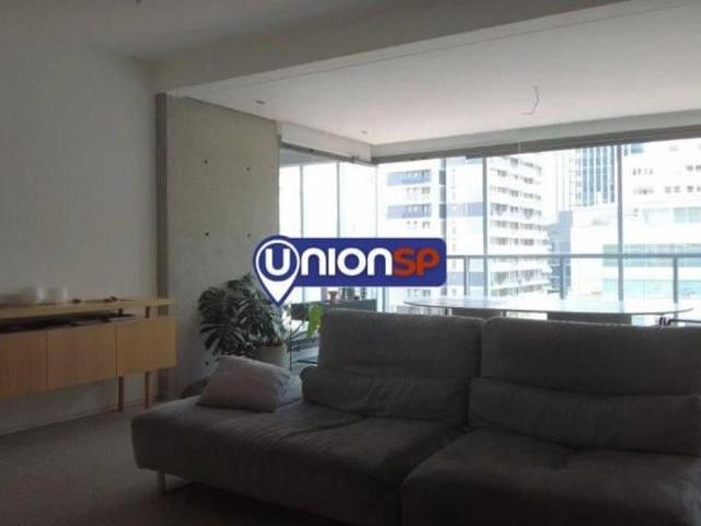 Apartamento com 3 dormitórios à venda, 124 m² por R$ 3.190.000,00 Pinheiros São Paulo/SP