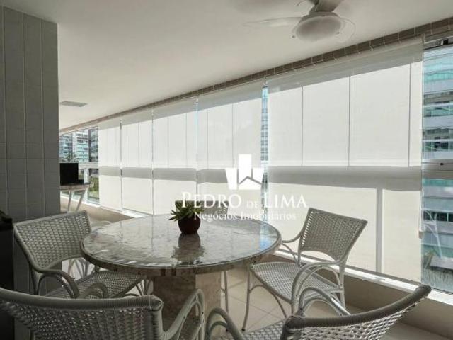 Apartamento com 3 dormitórios à venda, 124 m² por R$ 3.300.000,00 Riviera Módulo 8 Bertioga/SP