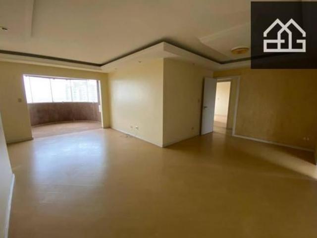 Apartamento com 3 dormitórios à venda, 124 m² por R$ 700.000,00 Centro Cascavel/PR