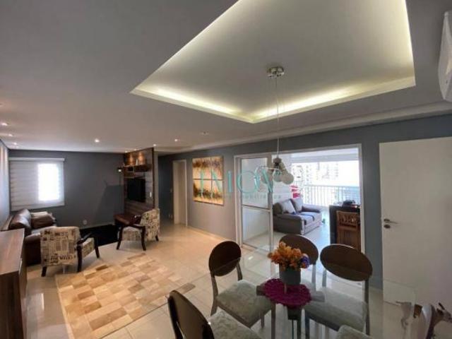 Apartamento com 3 dormitórios à venda, 125 m² por R$ 1.400.000,00 Royal Park São José dos Campos