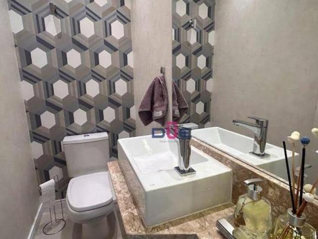 Apartamento com 3 dormitórios à venda, 125 m² por R$ 1.950.000,00 Embaré Santos/SP