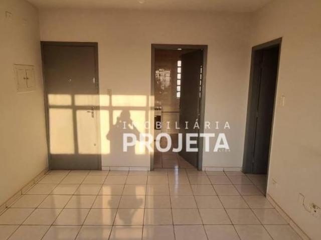 Apartamento com 3 dormitórios à venda, 125 m² por R$ 305.000,00 Vila Ocidental Presidente Pruden