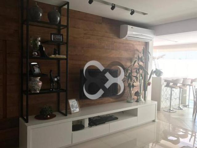 Apartamento com 3 dormitórios à venda, 128 m² por R$ 1.400.000,00 Centro Londrina/PR