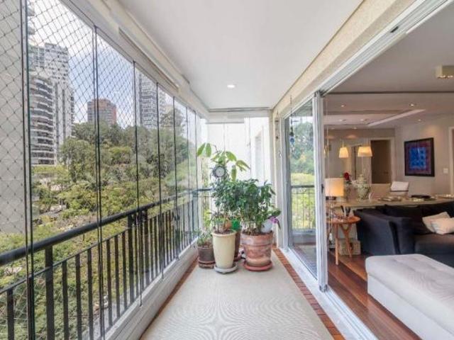Apartamento com 3 dormitórios à venda, 128 m² por R$ 1.900.000,00 Real Parque São Paulo/SP