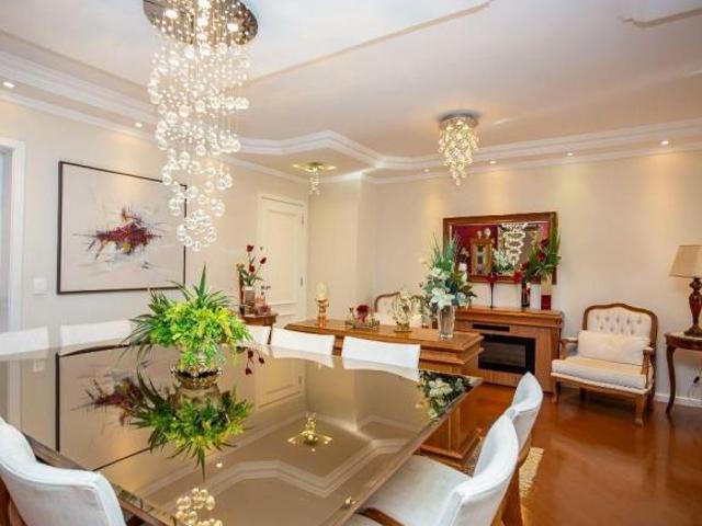 Apartamento com 3 dormitórios à venda, 129 m² por R$ 1.050.000,00 Champagnat Curitiba/PR
