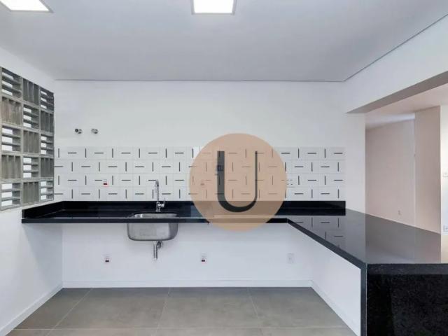 Apartamento com 3 dormitórios à venda, 129 m² por R$ 2.120.000,00 Higienópolis São Paulo/SP