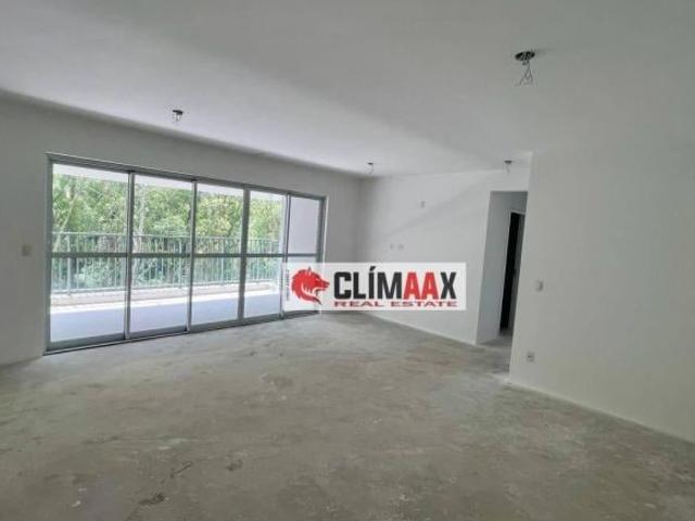 Apartamento em Vila Andrade com 133m², 3 dorm. e 2 vagas São Paulo