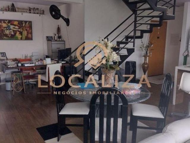 Apartamento com 3 dormitórios à venda, 133 m² por R$ 1.800.000,00 Vila Ema São José dos Campos/S