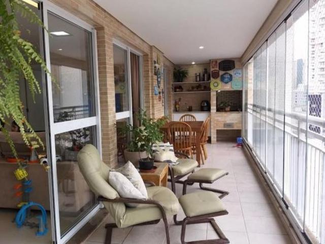 Apartamento com 3 dormitórios à venda, 130 m² por R$ 1.795.000,00 Gonzaga Santos/SP
