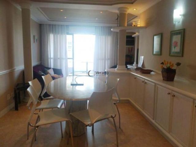 Apartamento com 3 dormitórios à venda, 130 m² por R$ 590.000,00 E