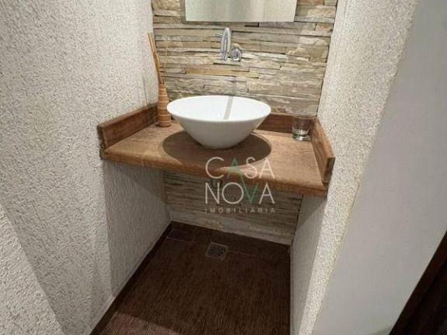 Apartamento com 3 dormitórios à venda, 130 m² por R$ 800.000,00 Ponta da Praia Santos/SP