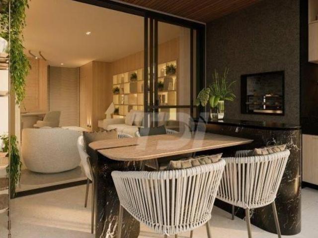 Apartamento com 3 dormitórios à venda, 131 m² por R$ 2.036.751,16 Água Verde Curitiba/PR