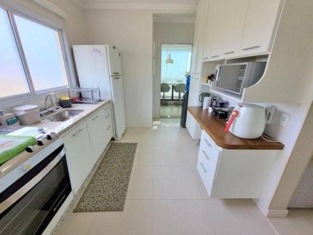 Apartamento à venda na Praia da Enseada Guarujá / SP
