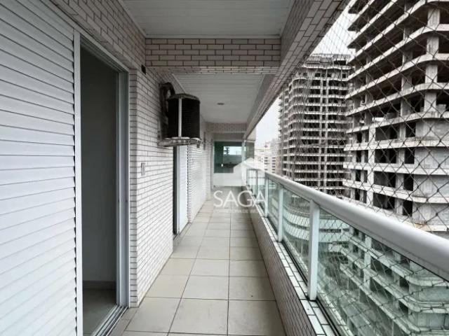Apartamento com 3 dormitórios à venda, 132 m² por R$ 720.000,00 Vila Guilhermina Praia Grande/SP