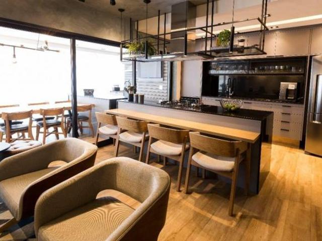 Apartamento com 3 dormitórios à venda, 132m² Brooklin São Paulo/SP