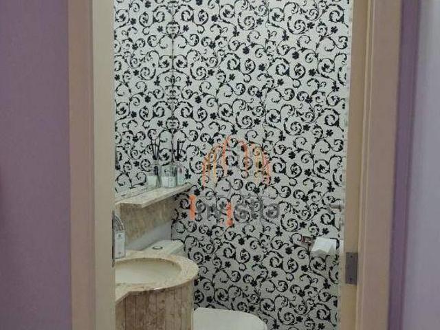 Apartamento com 3 dormitórios à venda, 134 m² por R$ 1.350.000,00 Condomínio Club House Campinas