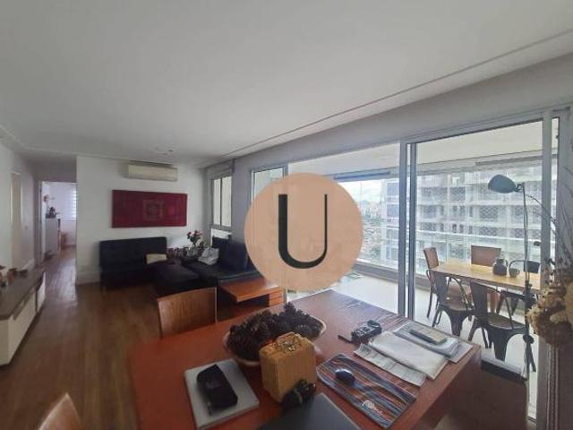 Apartamento com 3 dormitórios à venda, 134 m² por R$ 2.300.000,00 Brooklin São Paulo/SP