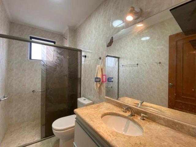 Apartamento com 3 dormitórios à venda, 134 m² por R$ 950.000,00 Pompéia Santos/SP