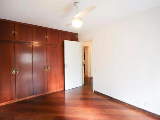 Apartamento com 3 dormitórios à venda, 135 m² por R$ 1.550.000,00 Vila Uberabinha São Paulo/SP