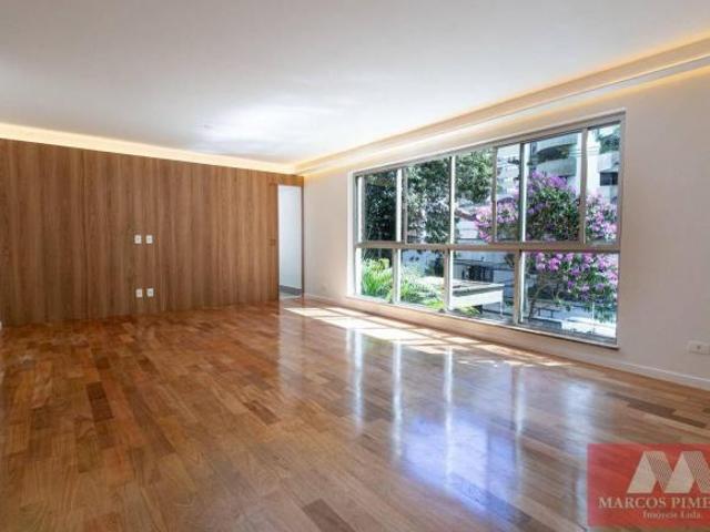 Apartamento com 3 dormitórios à venda, 136 m² por R$ 2.390.000,00 Jardim Paulista São Paulo/SP