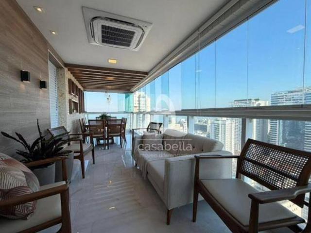 Apartamento com 3 dormitórios à venda, 136 m² por R$ 2.900.000,00 Aparecida Santos/SP