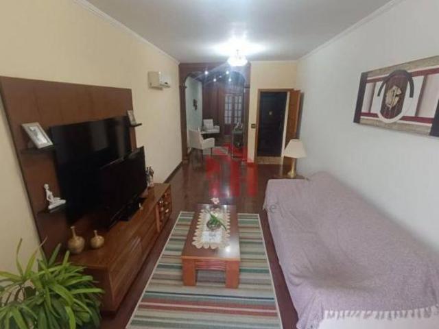 Apartamento com 3 dormitórios à venda, 136 m² por R$ 610.000,00 Campo Grande Santos/SP