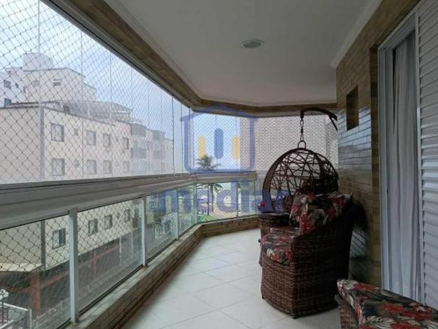 Apartamento com 3 dormitórios à venda, 136 m² por RS 980.000,00 Ocian Praia Grande SP