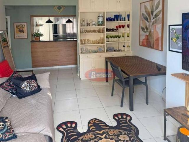 Apartamento com 3 dormitórios à venda, 138 m² por R$ 620.000,00 Boqueirão Santos/SP