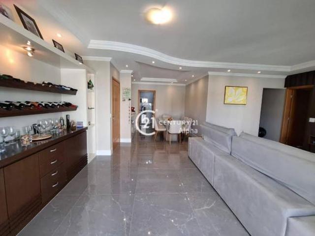 Apartamento com 3 dormitórios à venda, 139 m² por R$ 1.500.000,00 Residencial Tambore III Santan
