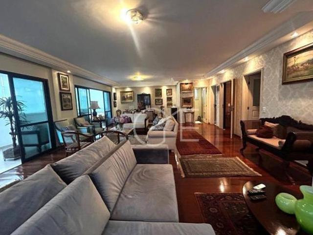 Apartamento com 3 dormitórios à venda, 240 m² por R$ 1.700.000,00 Boqueirão Santos/SP