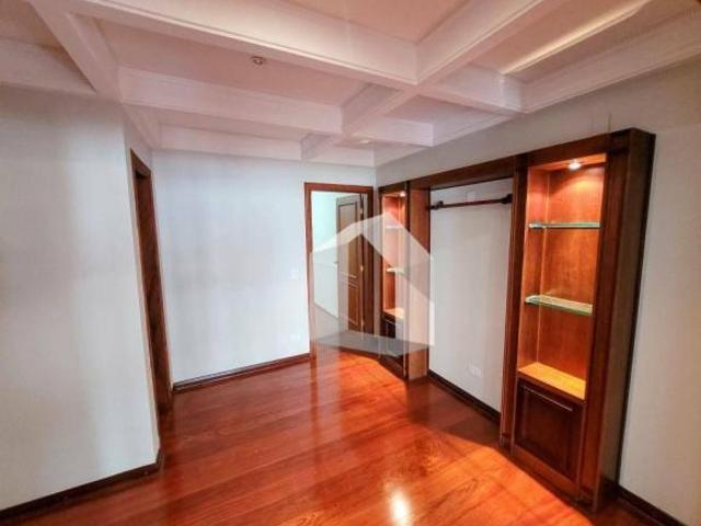 Apartamento com 3 dormitórios à venda, 247 m² por R$ 1.900.000 Centro Poços de Caldas/MG