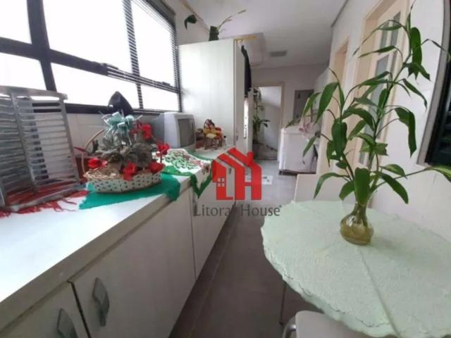 Apartamento com 3 dormitórios à venda, 246 m² por R$ 1.750.000,00 Boqueirão Santos/SP