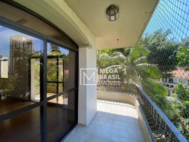 Apartamento com 3 dormitórios à venda, 248 m² por R$ 2.300.000,00 Chácara Klab