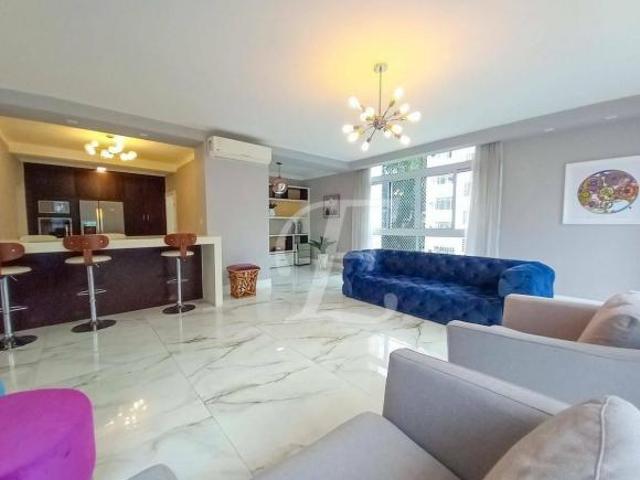 Apartamento com 3 dormitórios à venda, 250 m² por R$ 3.850.000,00 Jardim Paulista São Paulo/SP