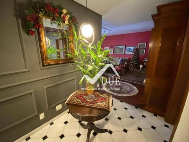 Apartamento com 3 dormitórios à venda, 263 m² por R$ 1.380.000,00 Boqueirão Santos/SP