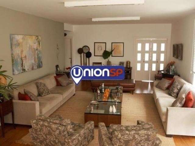 Apartamento com 3 dormitórios à venda, 260 m² por R$ 1.700.000 Higienópolis São Paulo/SP